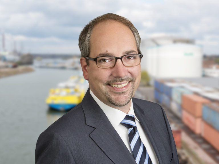 bayernhafen - Contact