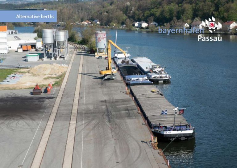 bayernhafen - Passau | heavy-lift | lighterage | ship piers