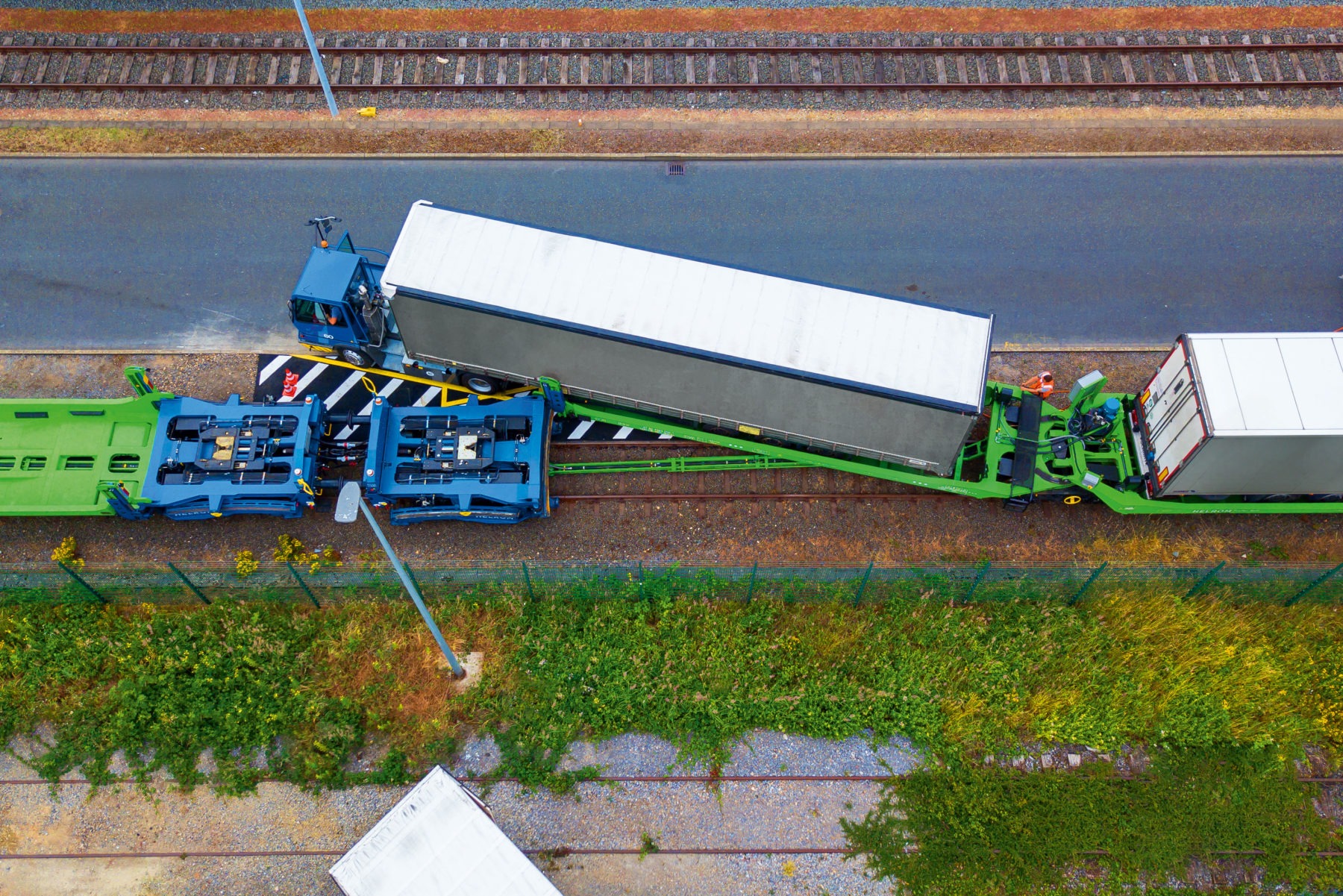 bayernhafen - bayernhafen and Helrom to use patented technology to ...